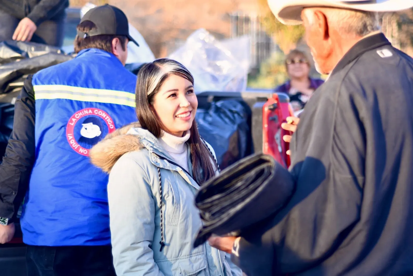 Nancy “La China” Frías visita colonias vulnerables para entregar apoyos ...
